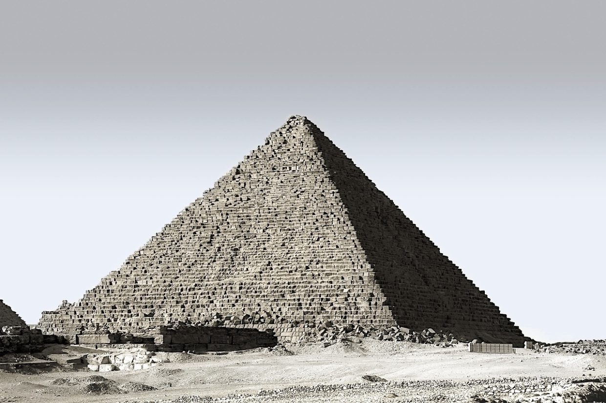 10 Facts About The Egyptian Pyramids That You May Not Know | EnticeTrip.com